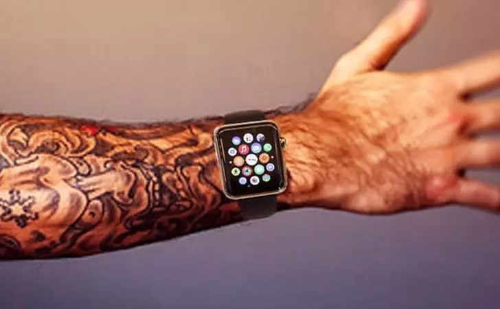 300 £ Apple Watch agian ez da funtzionatuko eskumuturreko tatuajeak badituzu 10908_1