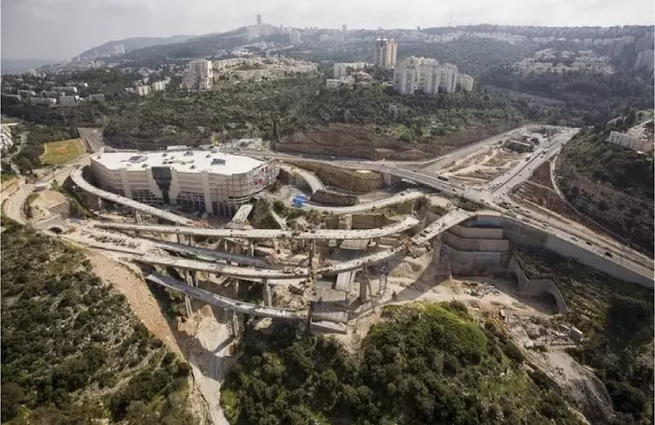 Izraelski sistem kontrole puteva hakovan, izazvao saobraćajnu gužvu na autoputu Haifa 11014_2