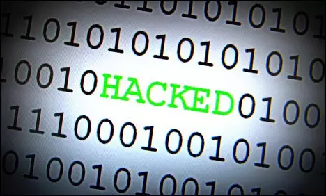 100 Kenyas regeringswebbplatser har brutits av indonesisk hackare 11750_1