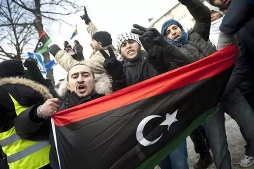 Otoritas Libya membatasi akses internet!