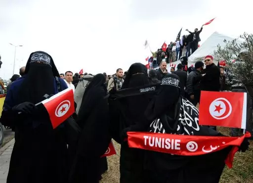 Webové stránky tuniských islamistov napadli Anonymous