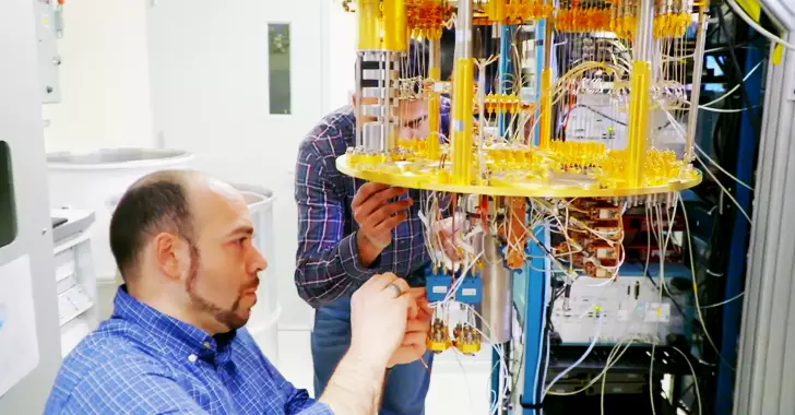 IBM lancerer sin Quantum Computer Free for Everyone on the Cloud