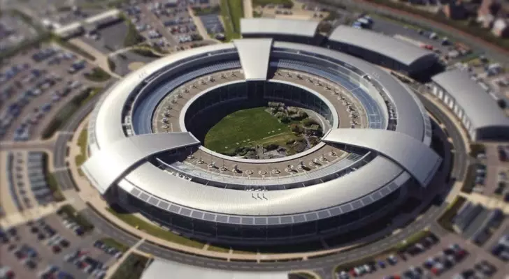 دولت بریتانیا قوانینی را بازنویسی می کند تا GCHQ را از هک و تعقیب کیفری معاف کند