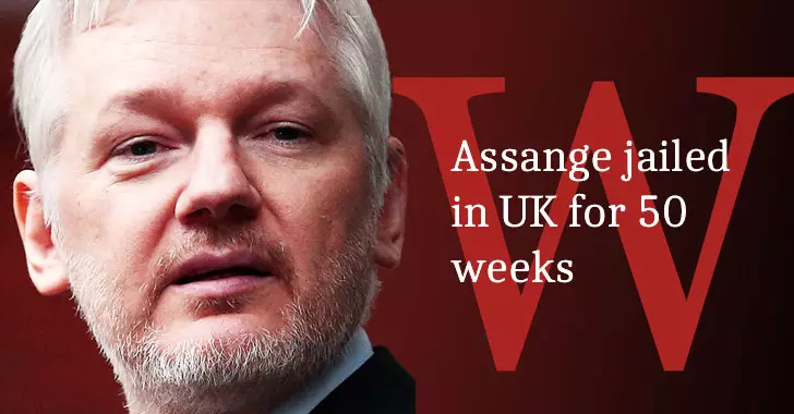 uJulian Assange wavalelwa entolongweni